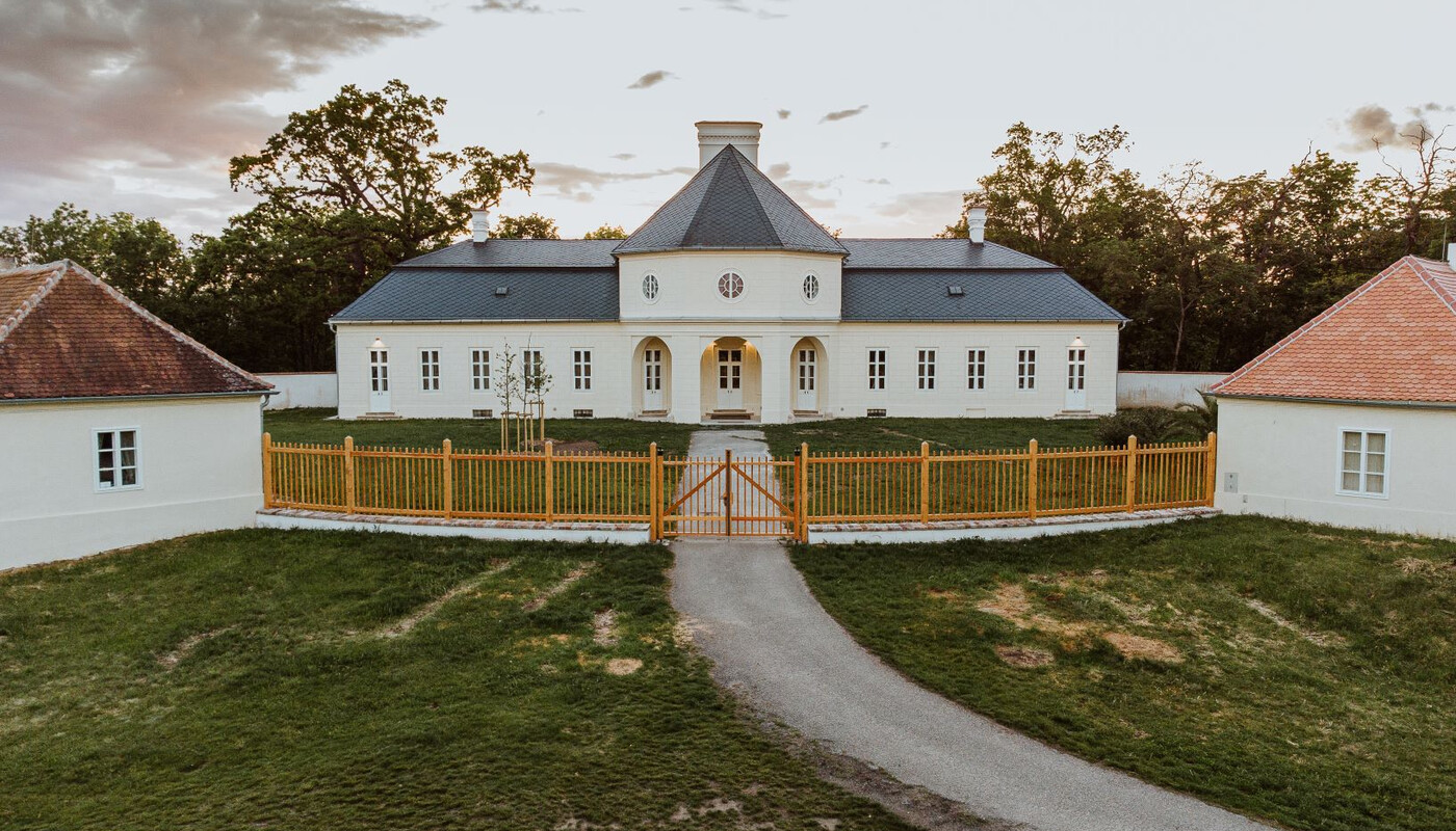Tours - Zámek Valtice